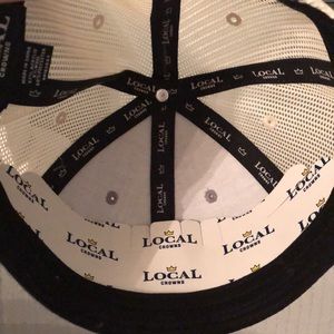 Local Crowns | Accessories | Nwt Local Crowns Illinois Trucker Hat ...